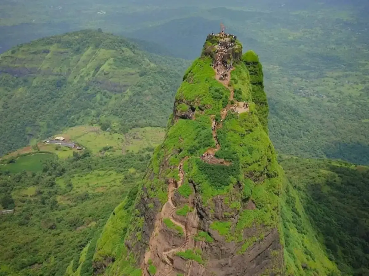 Kalavantin Fort History,Kalavantin durg trek: உலகின் அபாயகரமான கோட்டை ...