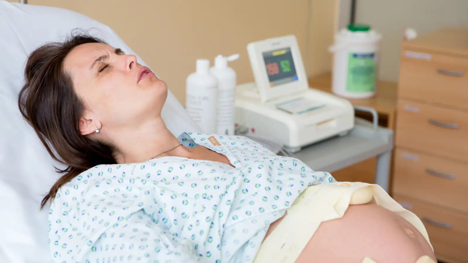 Your Guide to Labour Induction: Medical and Ayurvedic Methods Explained