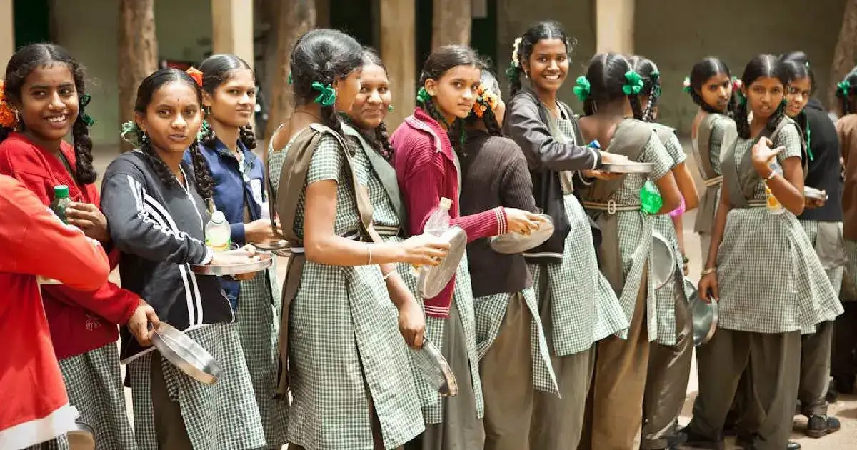 Tamil Nadu Pongal School Holiday 2025,Pongal Holidays 2025: സ്കൂളുകൾക്ക് ഉൾപ്പെടെ ആറ് ദിവസത്തെ ...