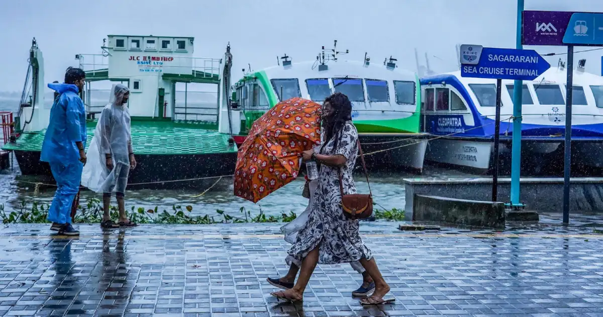 Yellow Alert In Kerala,ഒറ്റപ്പെട്ട ശക്തമായ മഴയ്ക്ക് സാധ്യത; ഇന്ന് ...