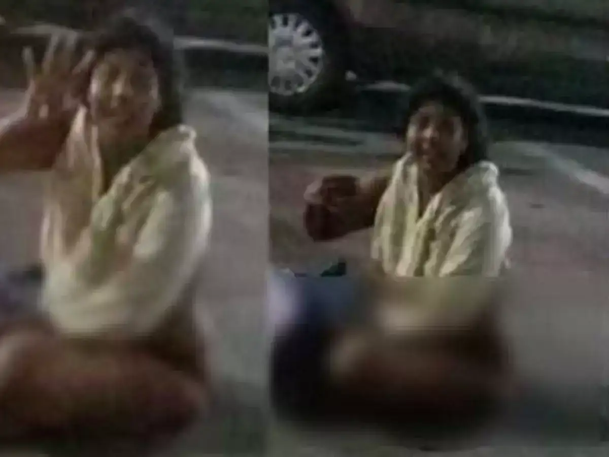 Sunitha Boya Nude Protest தயாரிப்பாளர் என்னை ஏமாற்றிவிட்டார் 4819