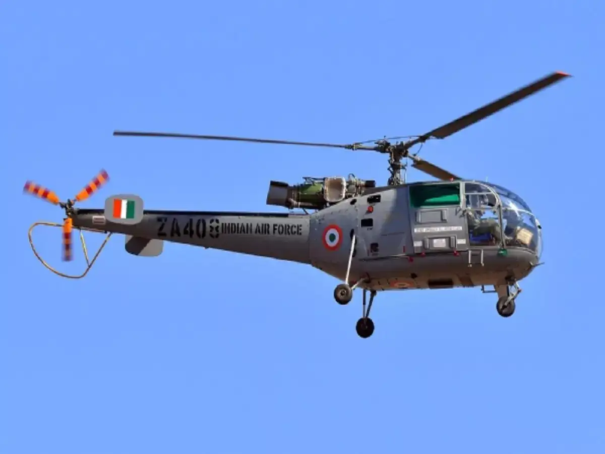 Chennai Helicopter Food Distribute,சென்னையில் ஹெலிகாப்டர் மூலம் உணவு ...