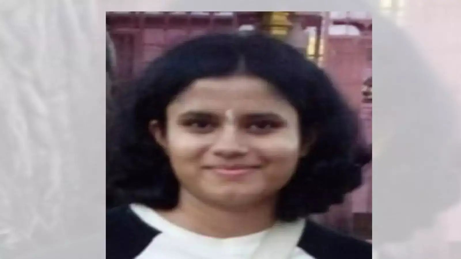 Satara suspicious death of college girl in satara rumors of father ...