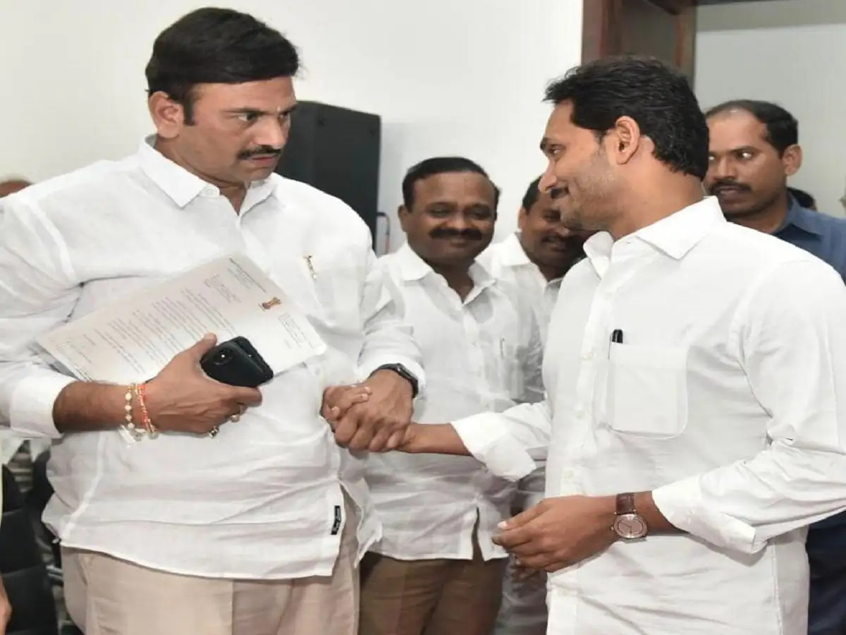 Raghu Rama Krishnam Raju,ఇంట్రెస్టింగ్: సీఎం జగన్‌కు మరో లేఖ రాసిన రఘురామ కృష్ణరాజు - narsapuram ...