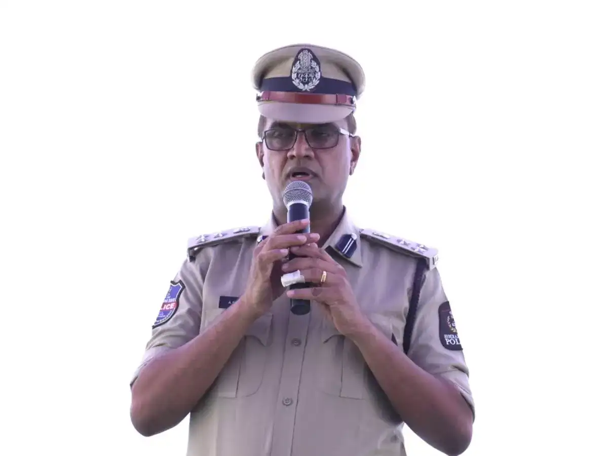 Telangana Ips Officers Transfer,సీనియర్ ఐపీఎస్ ఏఆర్ శ్రీనివాస్ బదిలీ.. TSPSC పేపర్ లీక్ కేసు ...