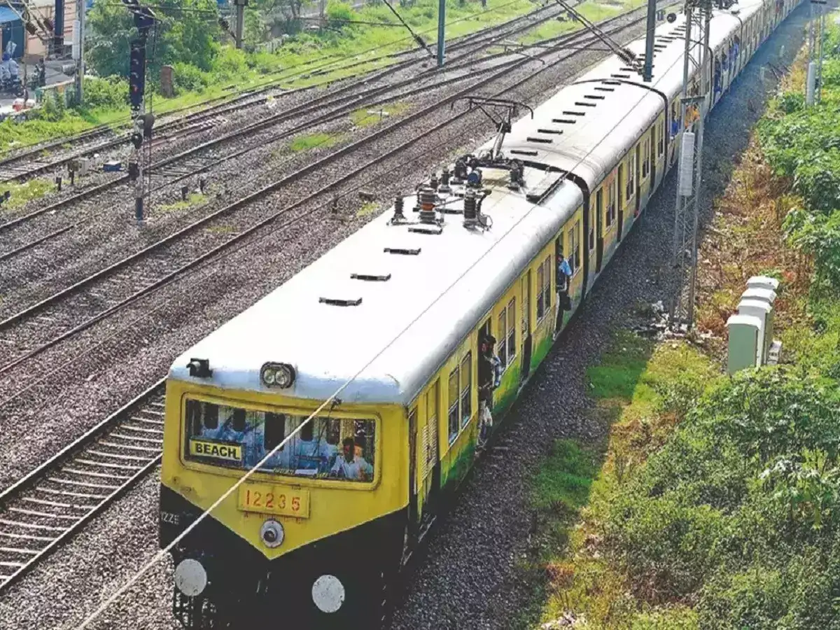 Chennai Ac Suburban Trains,கிளாம்பாக்கம் லேட்; சென்னை பீச் டூ ...