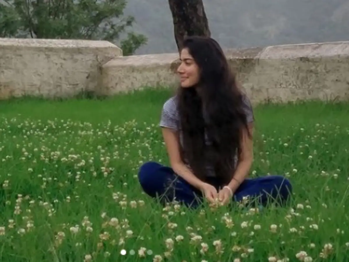 Sai Pallavi,పారాణి చూపిస్తూ ఫిదా చేస్తోన్న హీరోయిన్.. ఆ మూడ్‌లో సాయి ...