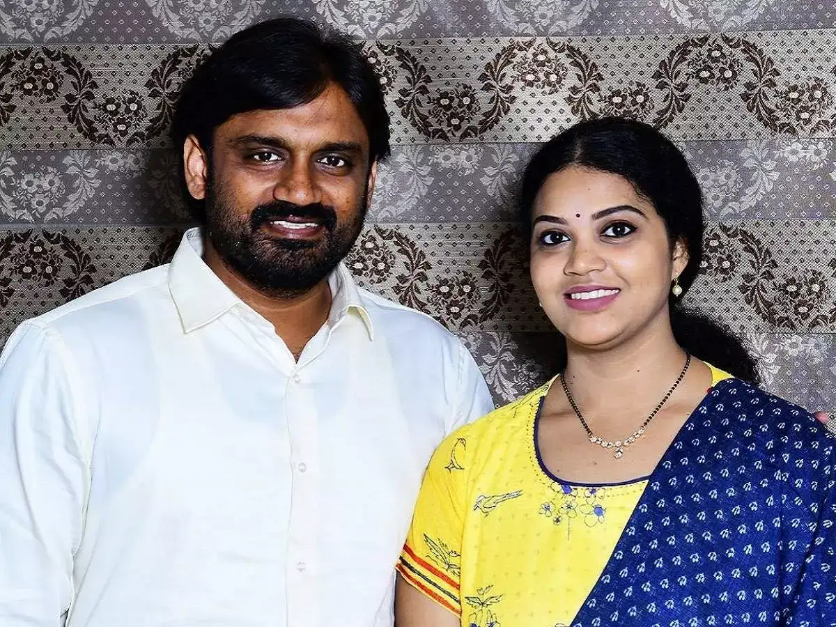 Adireddy Bhavani,చిట్‌ ఫండ్స్‌ కేసులో టీడీపీ ఎమ్మెల్యే భర్త, మామ ...