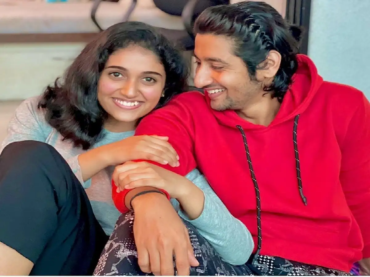 Rinku Rajguru,जुन्या आठवणीत रमले आकाश ठोसर- रिंकू राजगुरु, रियूनियनचे ...