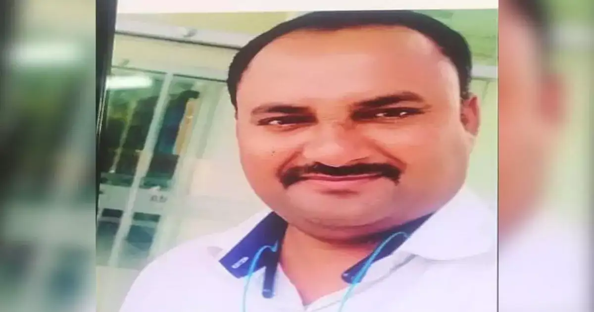 Man Ends Life In Jalgaon When His Mother Went For Pandit Pradip Mishra ...