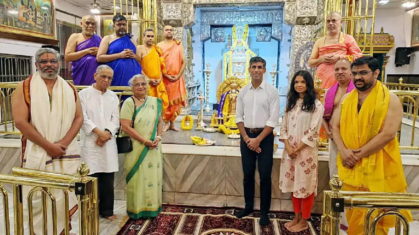 Ex Pm Rishi Sunak Visits Sri Raghavendra Swamy Mutt Bengaluru,ट्रंप ने ...