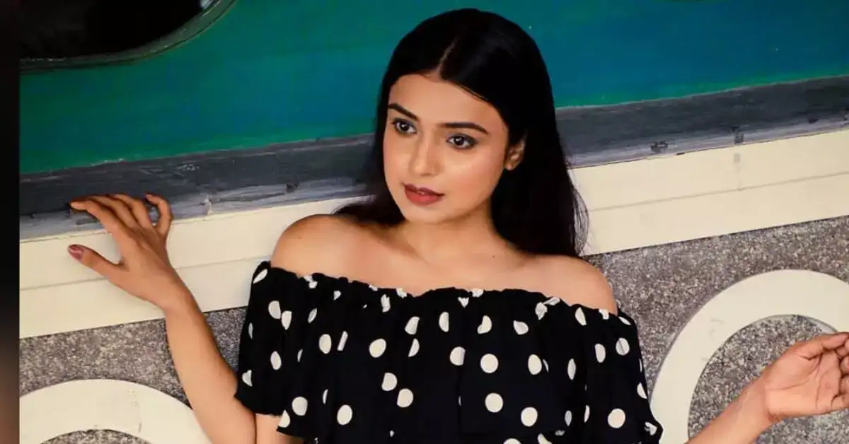 Mayuri Deshmukh,मयुरी देशमुखचे फोटो चर्चेत; हसऱ्या चेहऱ्यामागे दडलंय दु ...