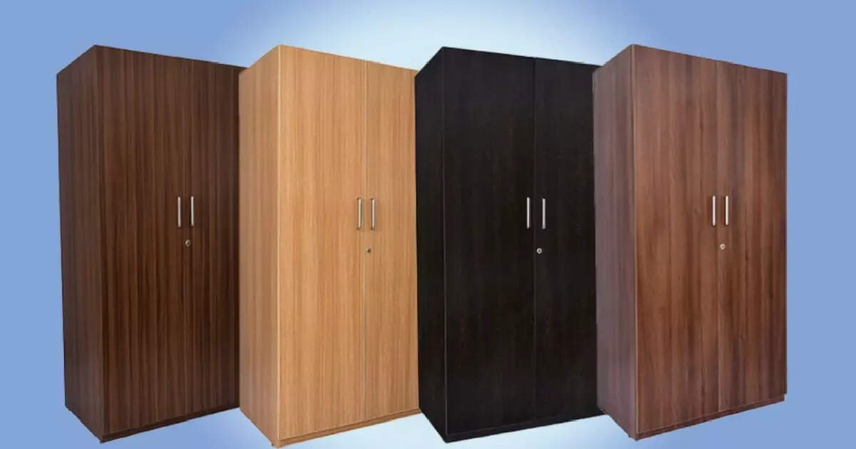 Kapde ki almari price store