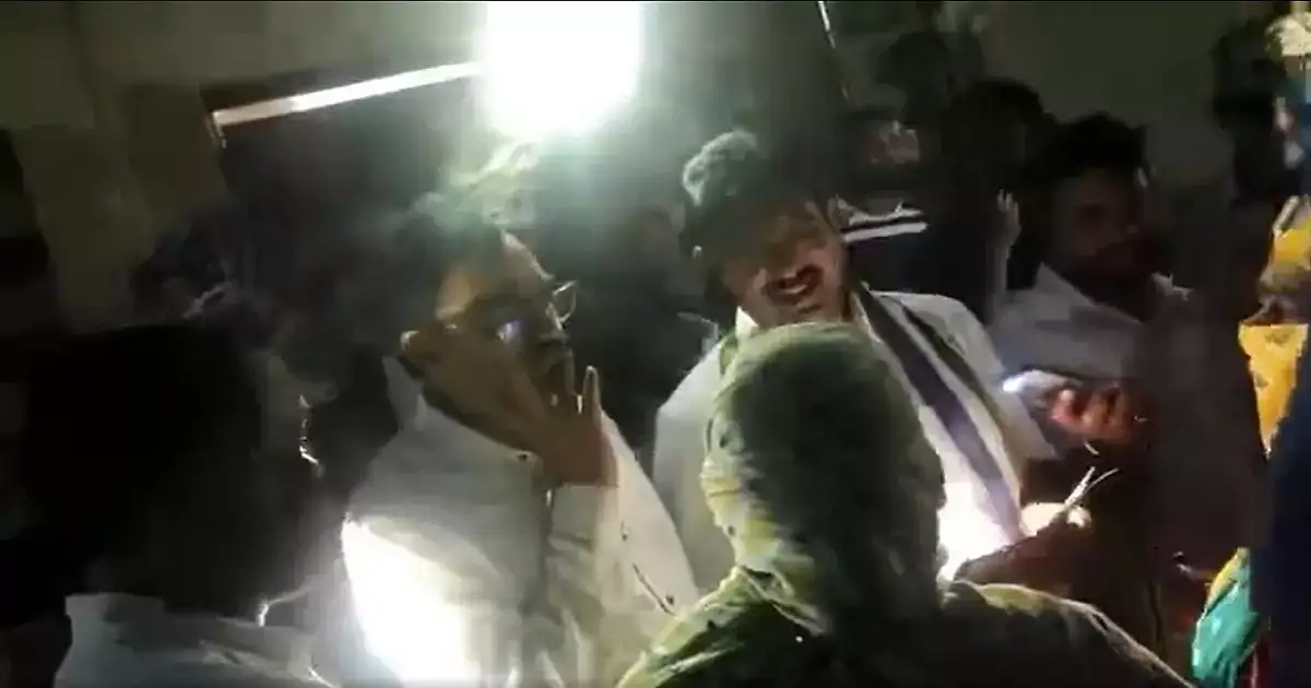 Ponnur Mla Kilari Rosaiah,నీ గెలుపు కోసం పనిచేస్తే, మా బిడ్డలపై కేసులు ...