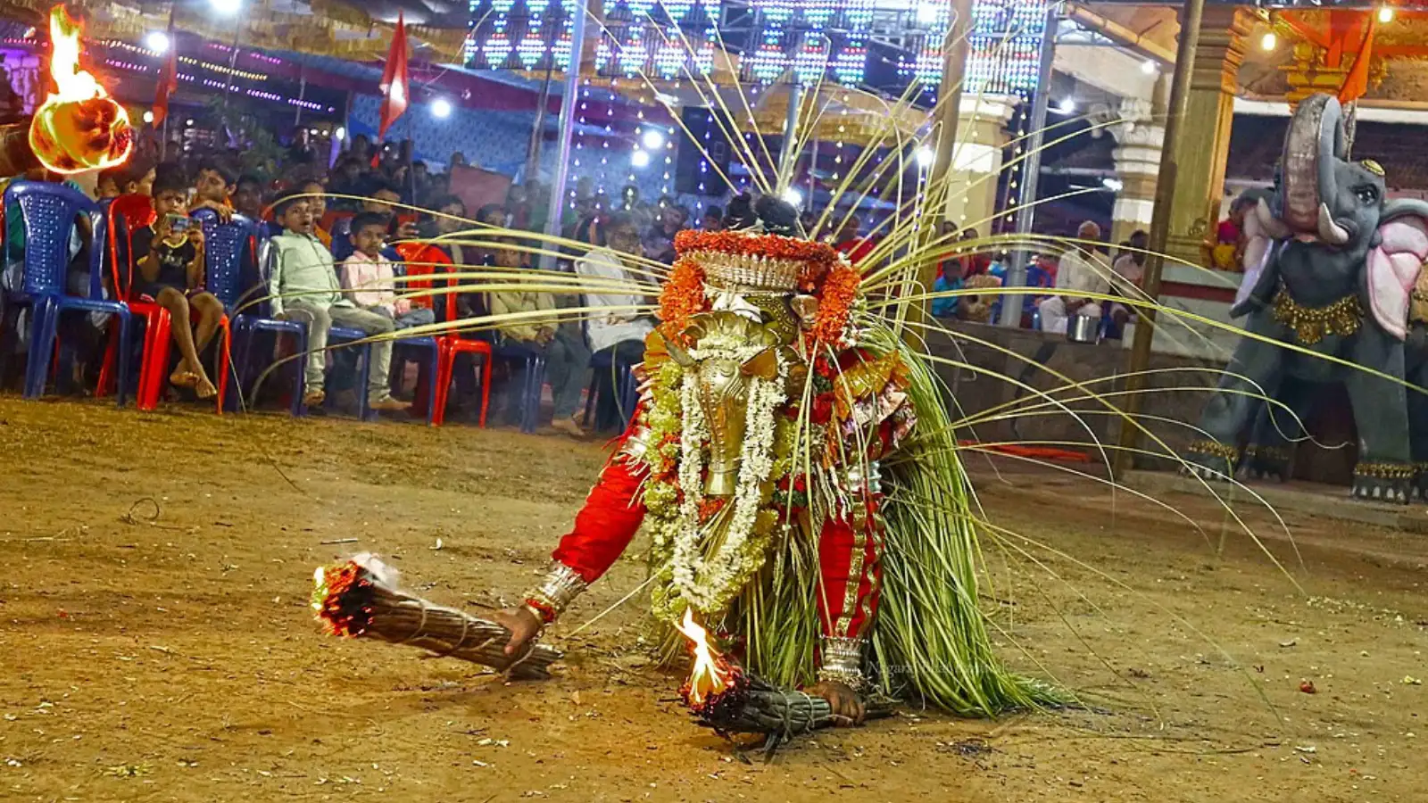 Gods In Kantara,ಕಾಂತಾರದಲ್ಲಿನ ಪಂಜುರ್ಲಿ ದೈವಕ್ಕೂ ವಿಷ್ಣುವಿನ ವರಾಹ ಅವತರಾಕ್ಕೂ ...