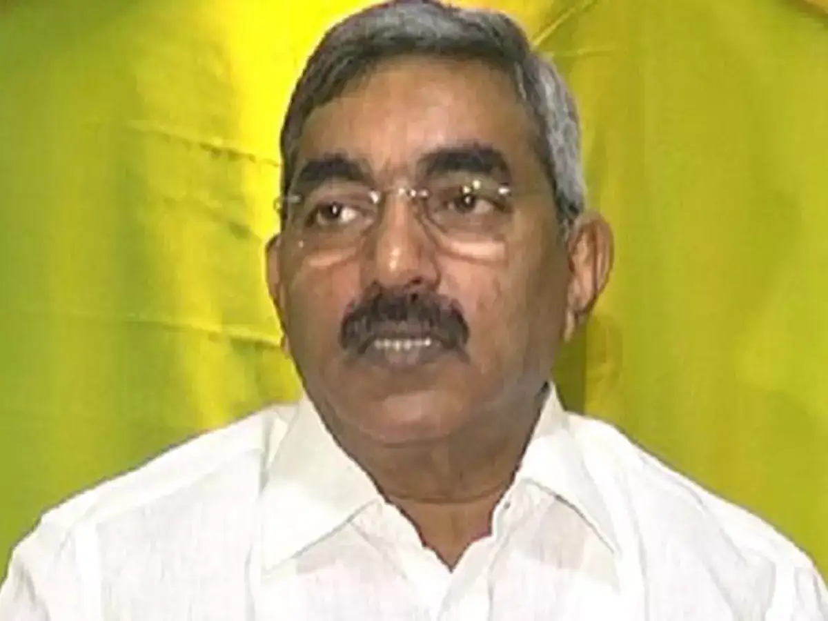 Alapati Raja,ఒక్కో ఇంటికి కేంద్రం ఇచ్చేది రూ. 1.80 లక్షలు.. మీ వాటా ఏదీ ...