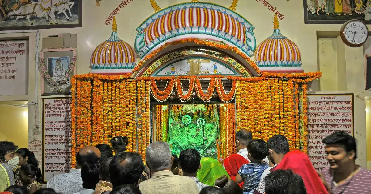 Dress Code For Banke Bihari Temple Vrindavan,बांके बिहारी अब तभी दर्शन ...