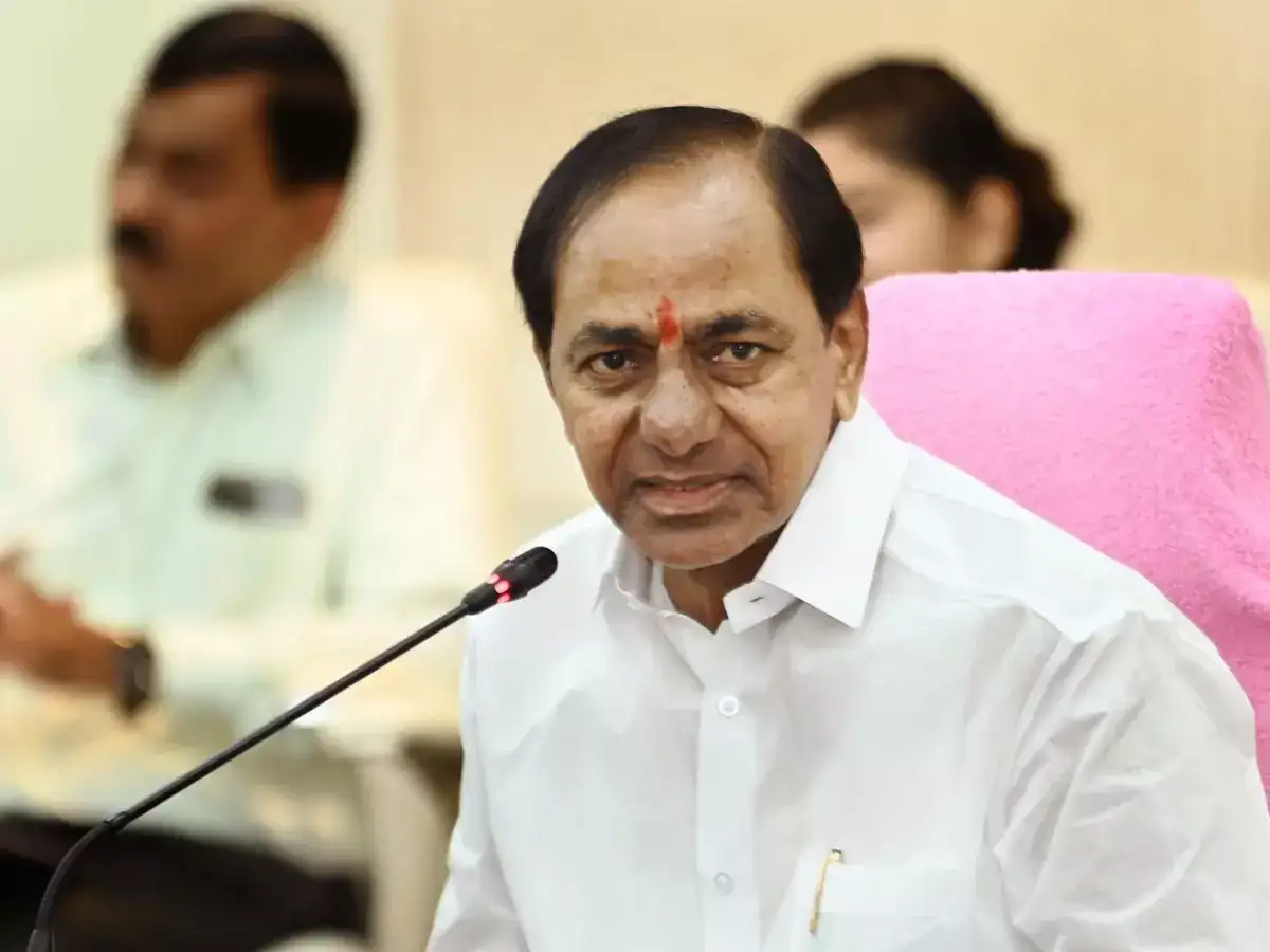 YSR Telangana Party Chief YS Sharmila comments on CM KCR's affidavit ...