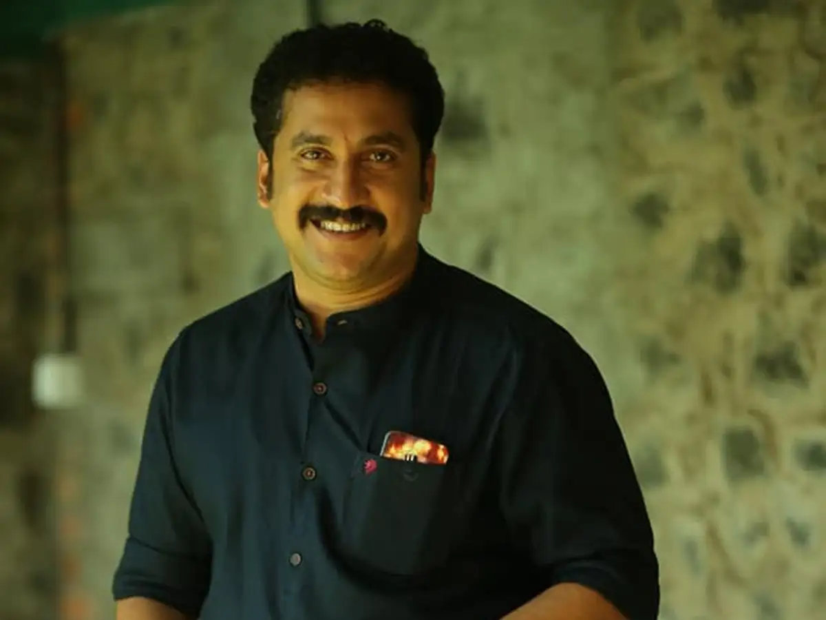 Santhosh Keezhattoor,ഇതിലും ക്ലെെമാക്സില്‍ അണ്ണന്‍ മരിക്കുമോ? ആരാധകരുടെ ...