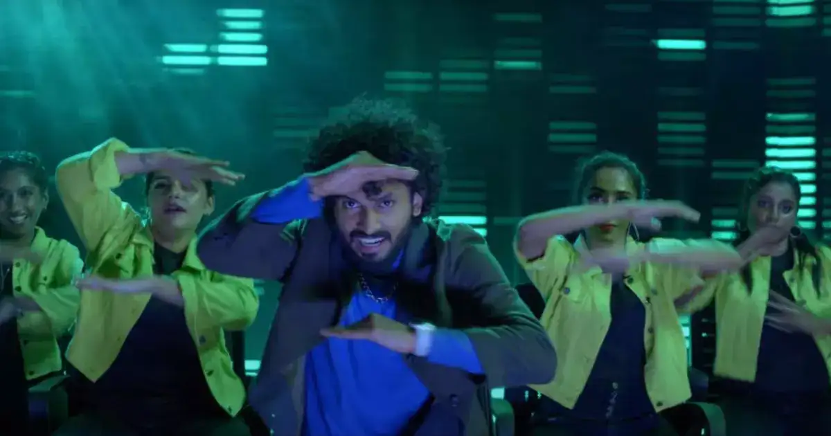 Adakka Vettila Chunnambu Song,'വെടിക്കെട്ട്' ഡാൻസും പാട്ടുമായി ...