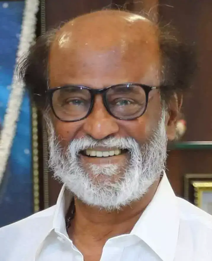 Rajini,மறைந்த தன் ரசிகருக்காக ரஜினி செய்த காரியம்...குவியும் ...
