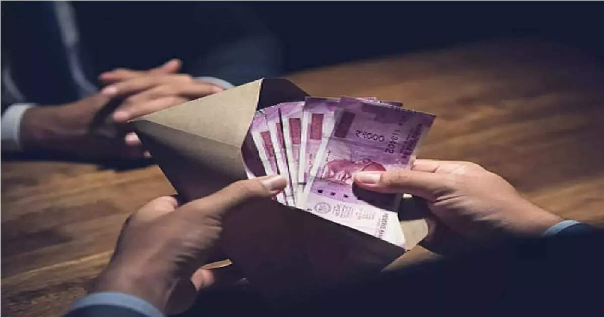 Pune Tops Corruption List,पुणे विभाग लाचखोरांच्या यादीत अव्वल, कोणत्या ... Pune Tops Corruption List,पुणे विभाग लाचखोरांच्या यादीत अव्वल, कोणत्या ...