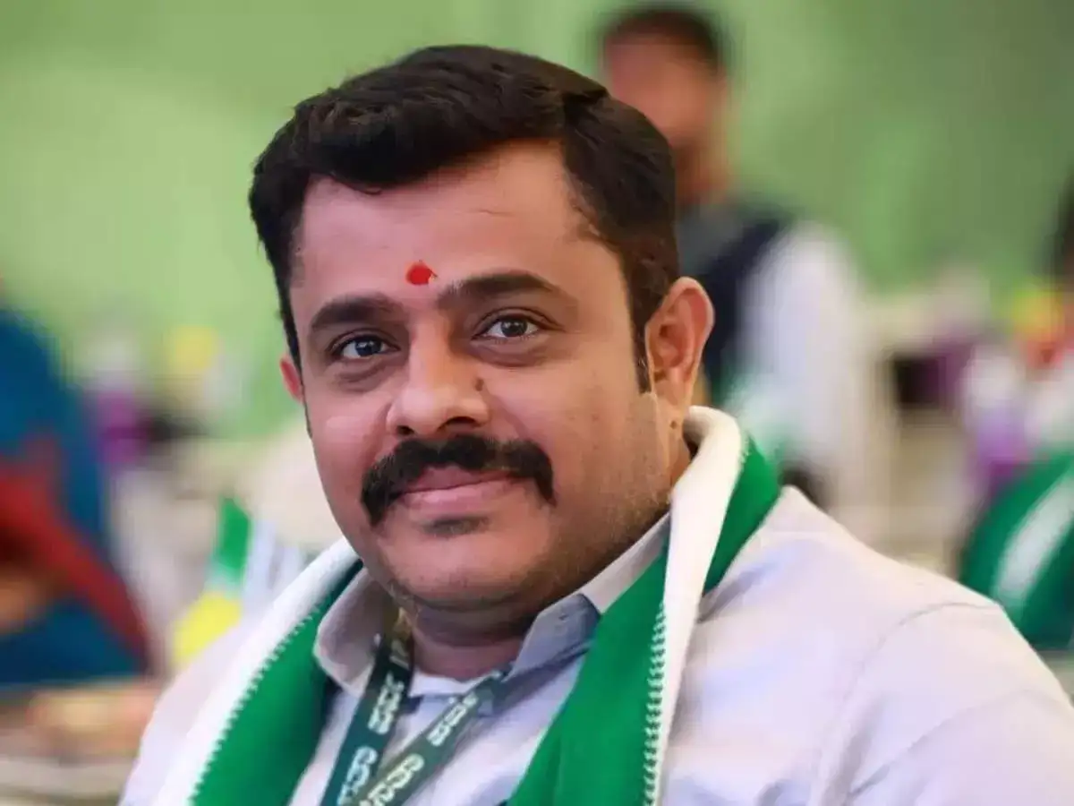 DC Gowrishankar: ತುಮಕೂರು ಗ್ರಾಮಾಂತರ ಜೆಡಿಎಸ್‌ ಶಾಸಕ ಡಿಸಿ ಗೌರಿಶಂಕರ್‌ ಅನರ್ಹ ...