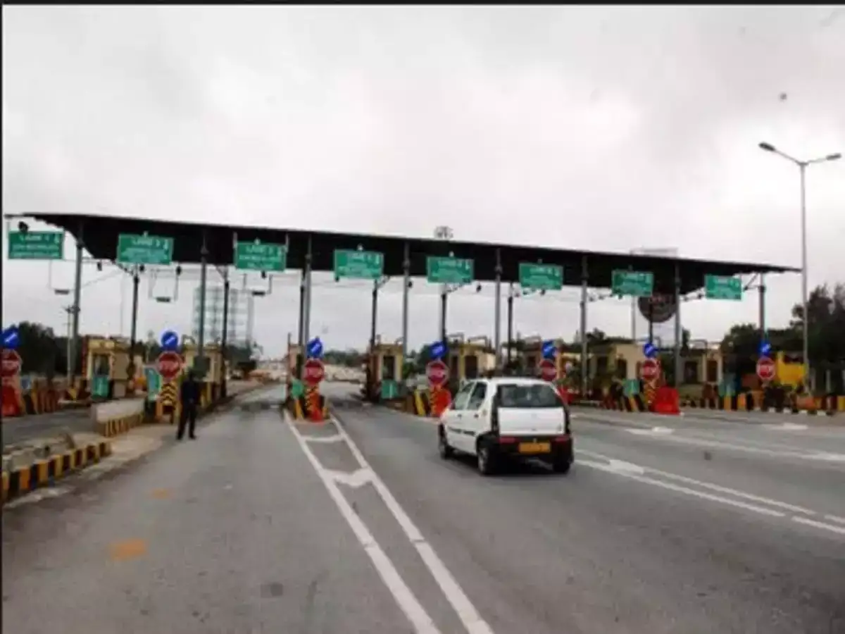Vashi Toll Naka Live Status,सायन- पनवेल मार्गावरील वाशी टोलनाक्याची ...