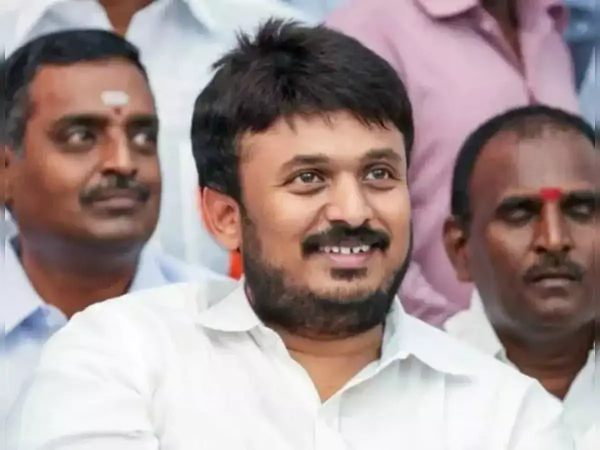 Yuvaraja TMC,ஈரோடு கிழக்கில் டேரா போட்ட மருமகன்; கூடவே 15 பேர் ...