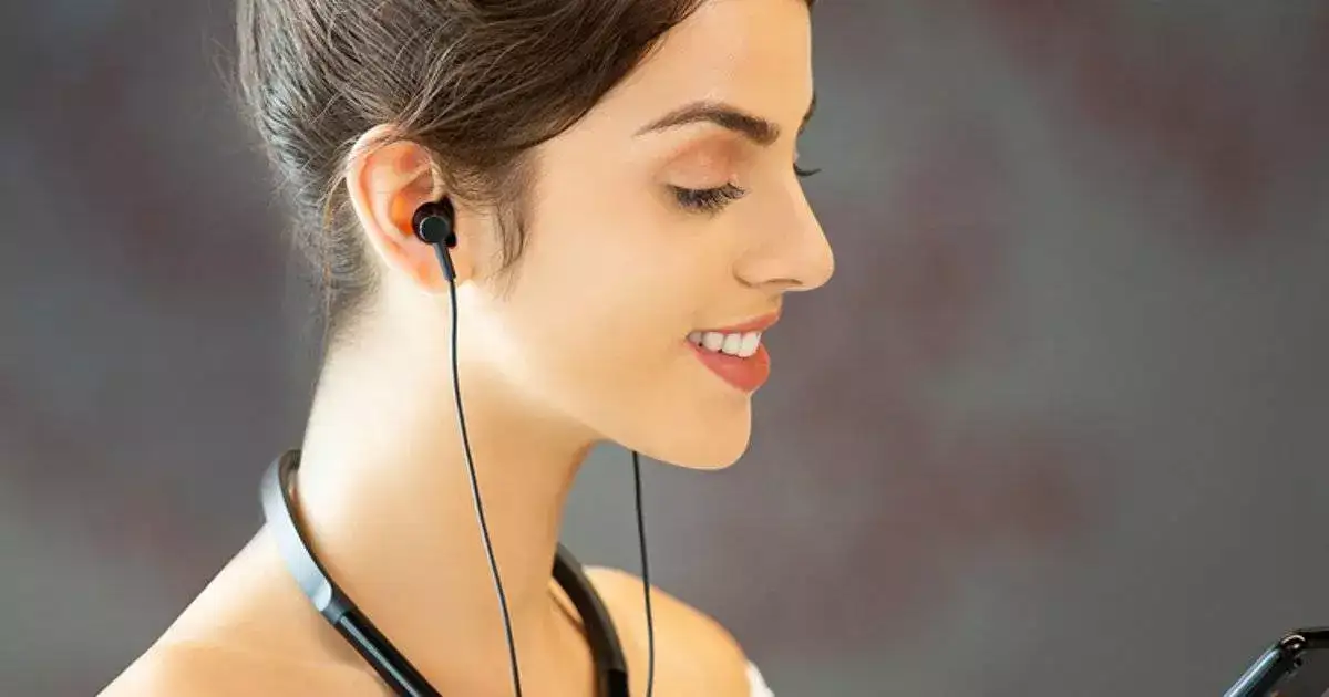 Best Bluetooth Earphones,கம்மியான விலையில் நல்ல சவுண்ட் குவாலிட்டி ...