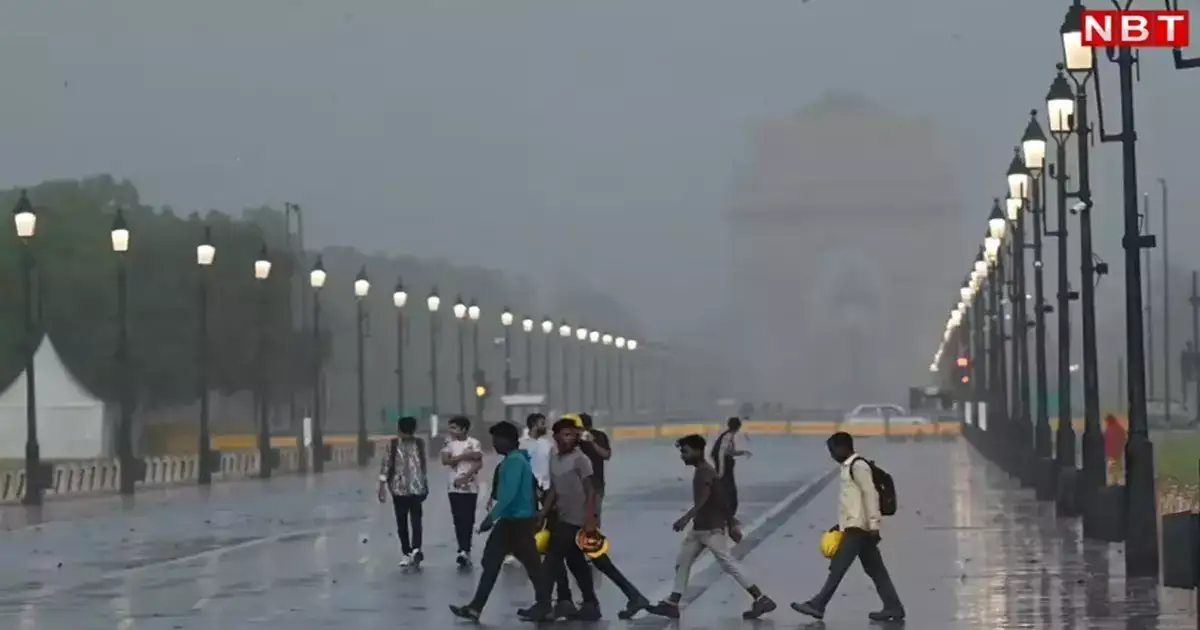Delhi Weather: दिल्ली में 15 साल में दूसरी बार देखने को मिला ऐसा मौसम ...