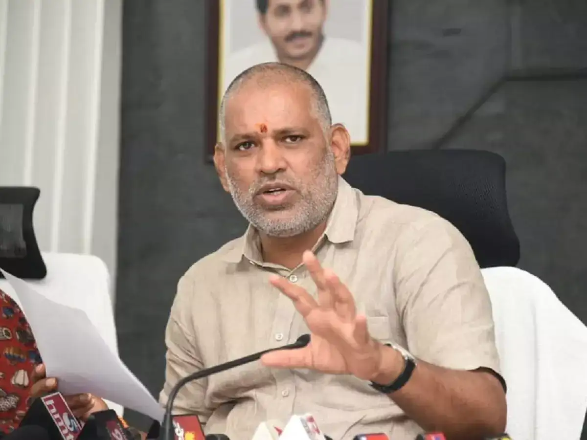 Chevireddy Bhaskar Reddy,నా సంపాదనలో 75 శాతం ప్రజలకే ఖర్చు పెడుతున్నా ...