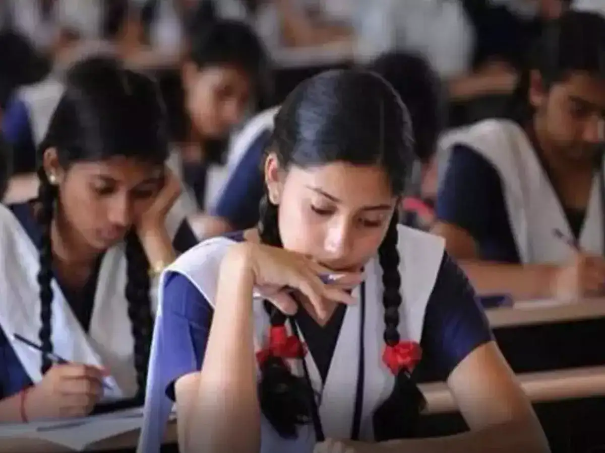 TN 10th Students Optional Subject Pass Marks: 10ஆம் வகுப்பு மாணவர்களுக்கு புது அப்டேட்... இனி ...