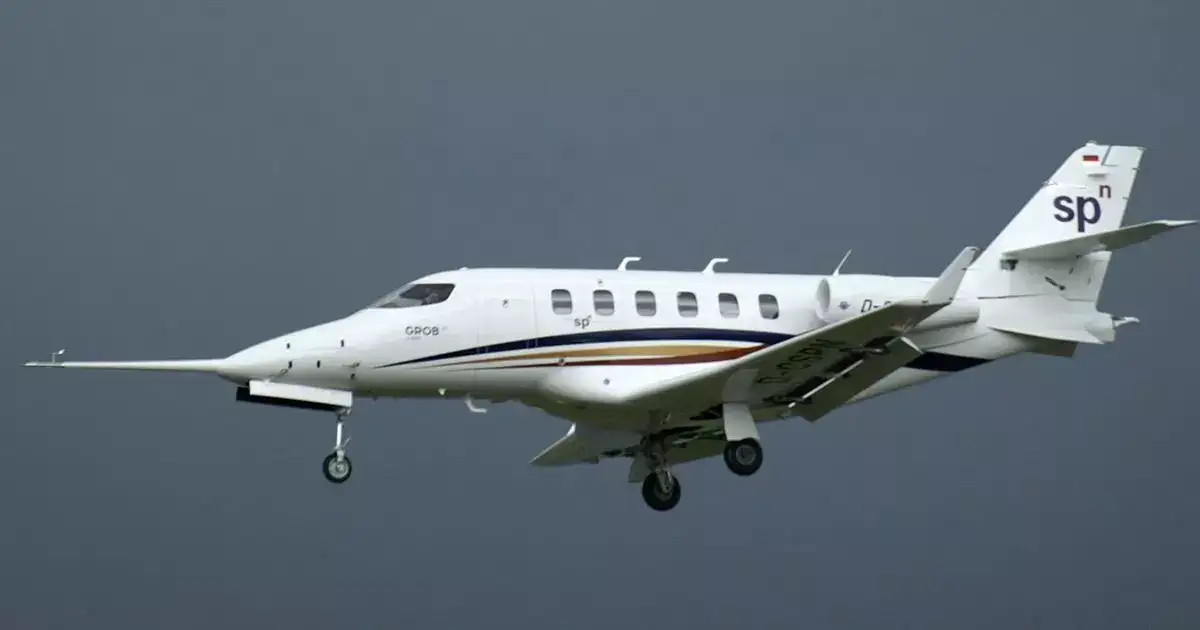 रतन टाटा के इस विमान से सेना को मिलेगी ज्यादा पावर, 45 हजार फुट की ...