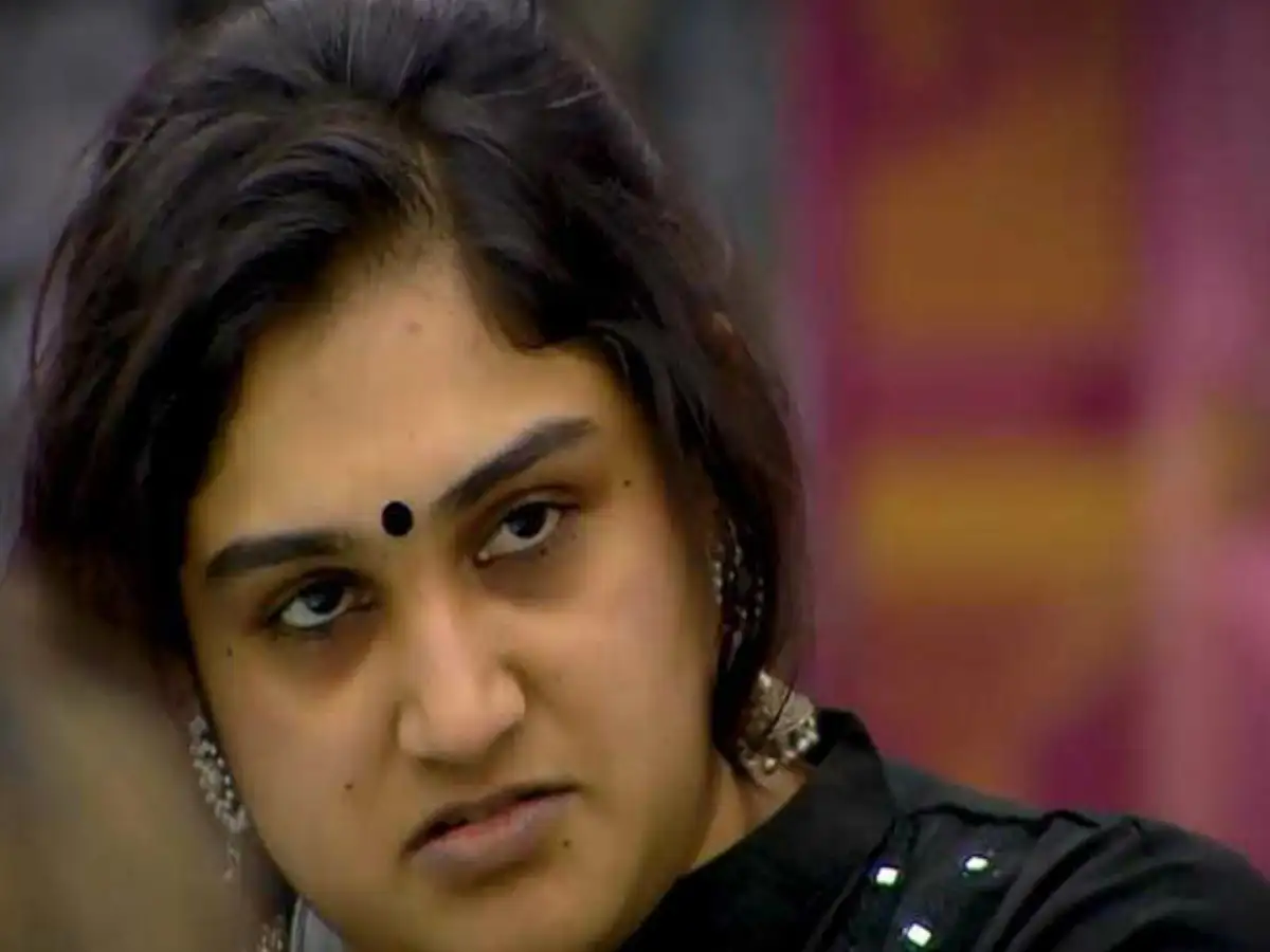 Vanitha Vijayakumar,பிக்பாஸ் வீட்டிலிருந்து மீண்டும் வெளியேற்றப்பட்டார் ...