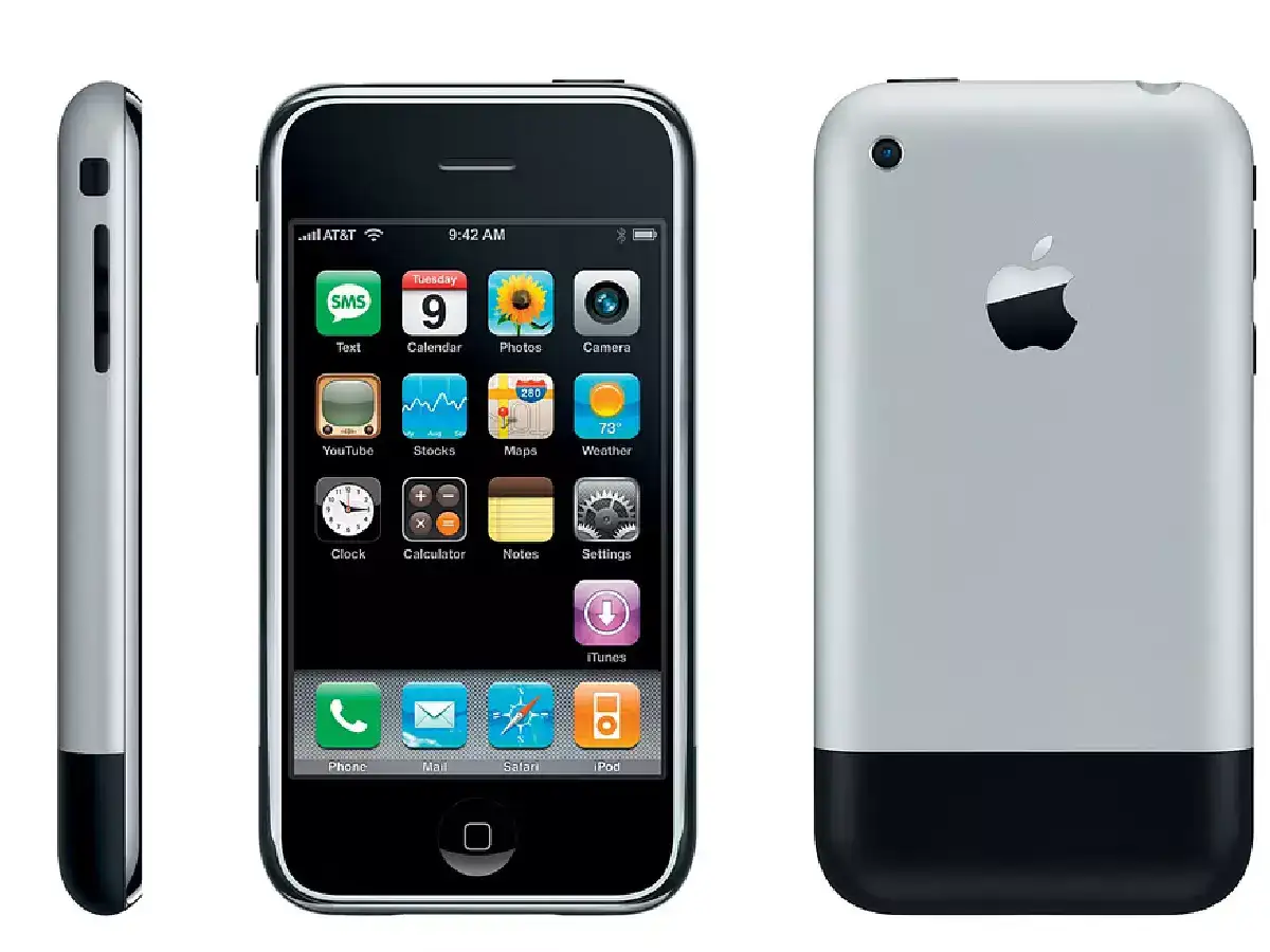 Apple iPhone 2007 Sold for Rs 28 lakh : iPhone 2007 आपको भी बना सकता है ...