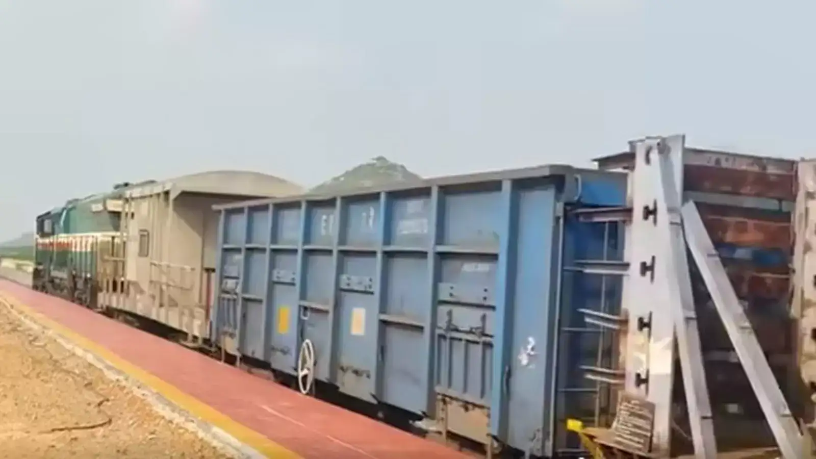 First Time Train Came To Punugodu,ఆ ఊరికి తొలిసారి రైలొచ్చింది.. ఎన్నో ...