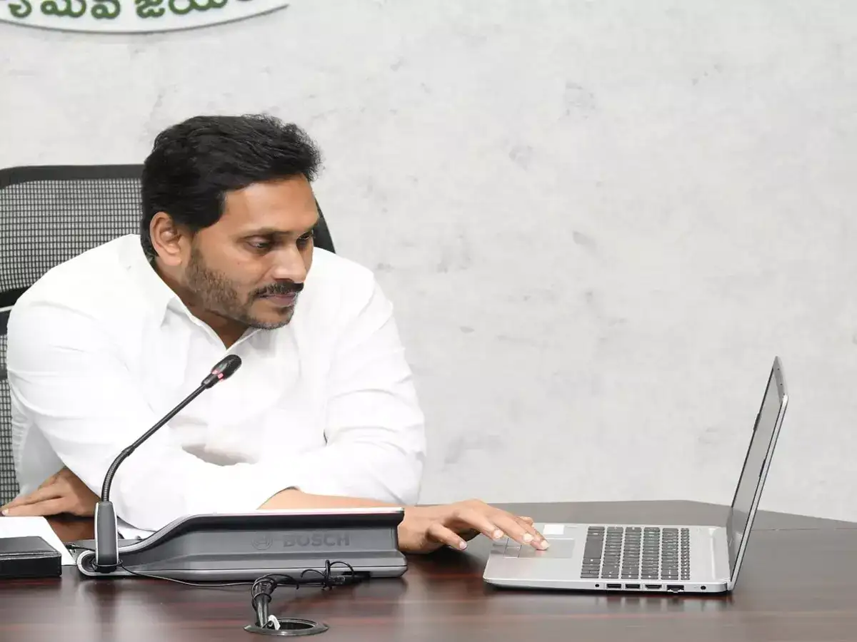 YSR Asara Scheme Funds to DWCRA Women Accounts - Andhra: ఏపీలో డ్వాక్రా ...