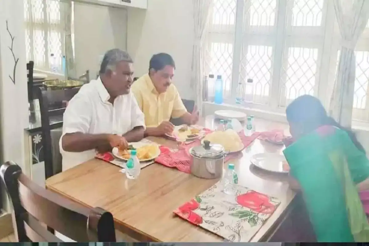 Palle Raghunath Reddy,అనంతపురం: టీడీపీలో సంచలనంరేపుతున్న ఆ ఫోటో ...