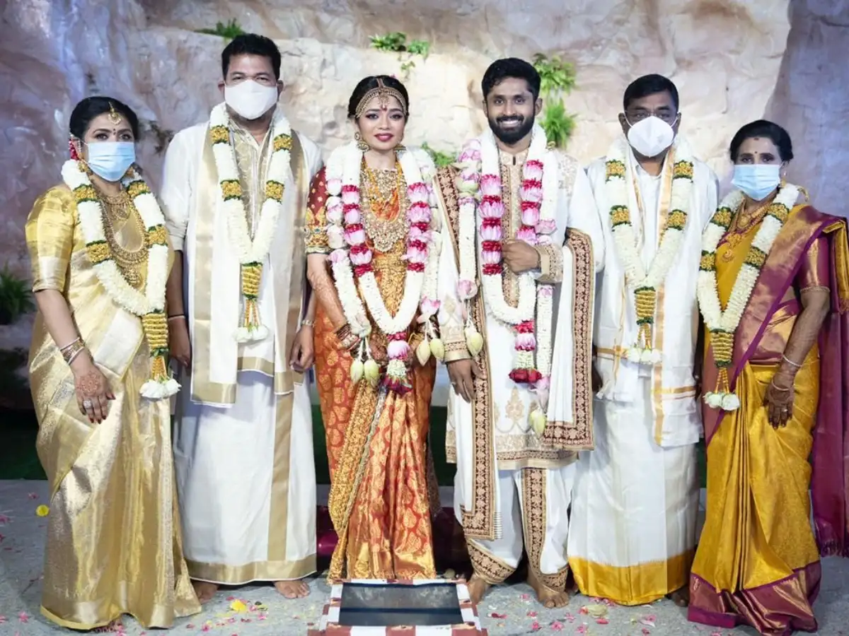 Shankar Daughter Marriage,క్రికెటర్‌తో ఏడడుగులు వేసిన శంకర్ కూతురు ...