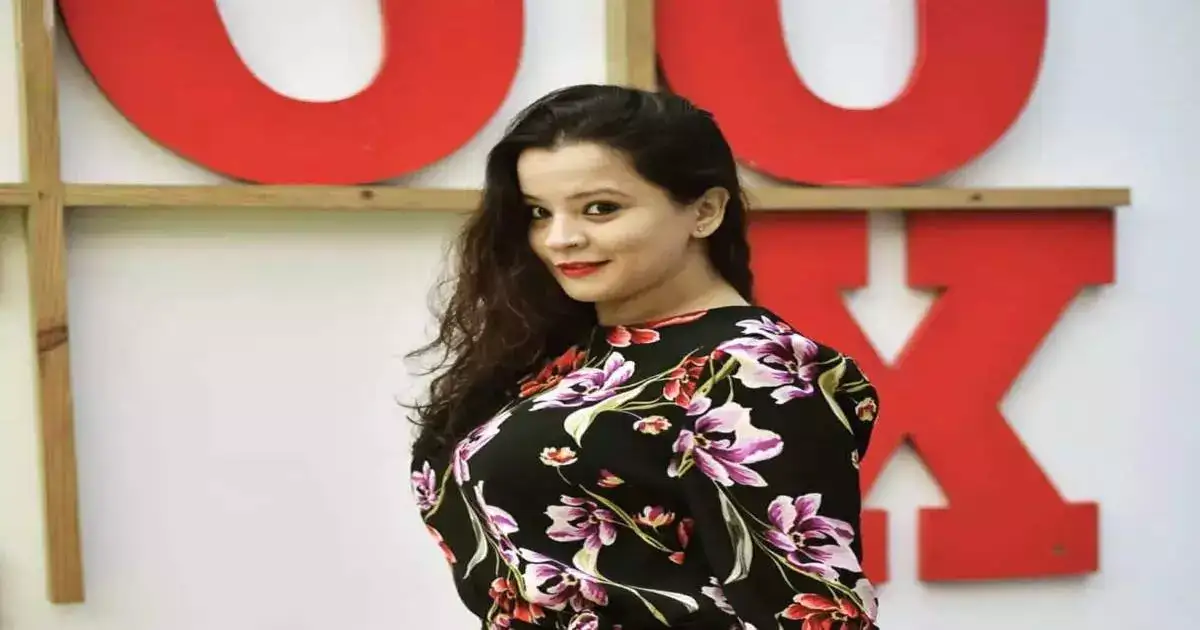 Ekta Sharma,வாழ்க்கையை புரட்டிப் போட்ட கொரோனா: கால் சென்டரில் வேலை செய்யும் பிரபல டிவி நடிகை ...