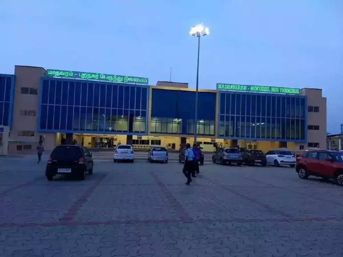 Madhavaram Bus Terminal,மாதவரம் பேருந்து முனையம்: திருச்சி, சேலத்துக்கு ...
