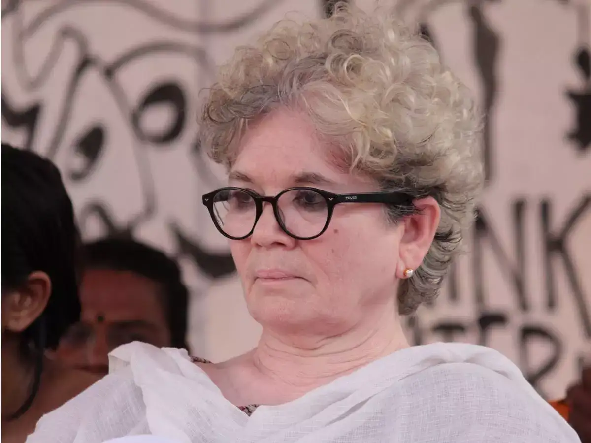 Sarah Joseph About Kerala Development,കേരളത്തിൽ ആവശ്യത്തിന് വികസനമുണ്ട് ...