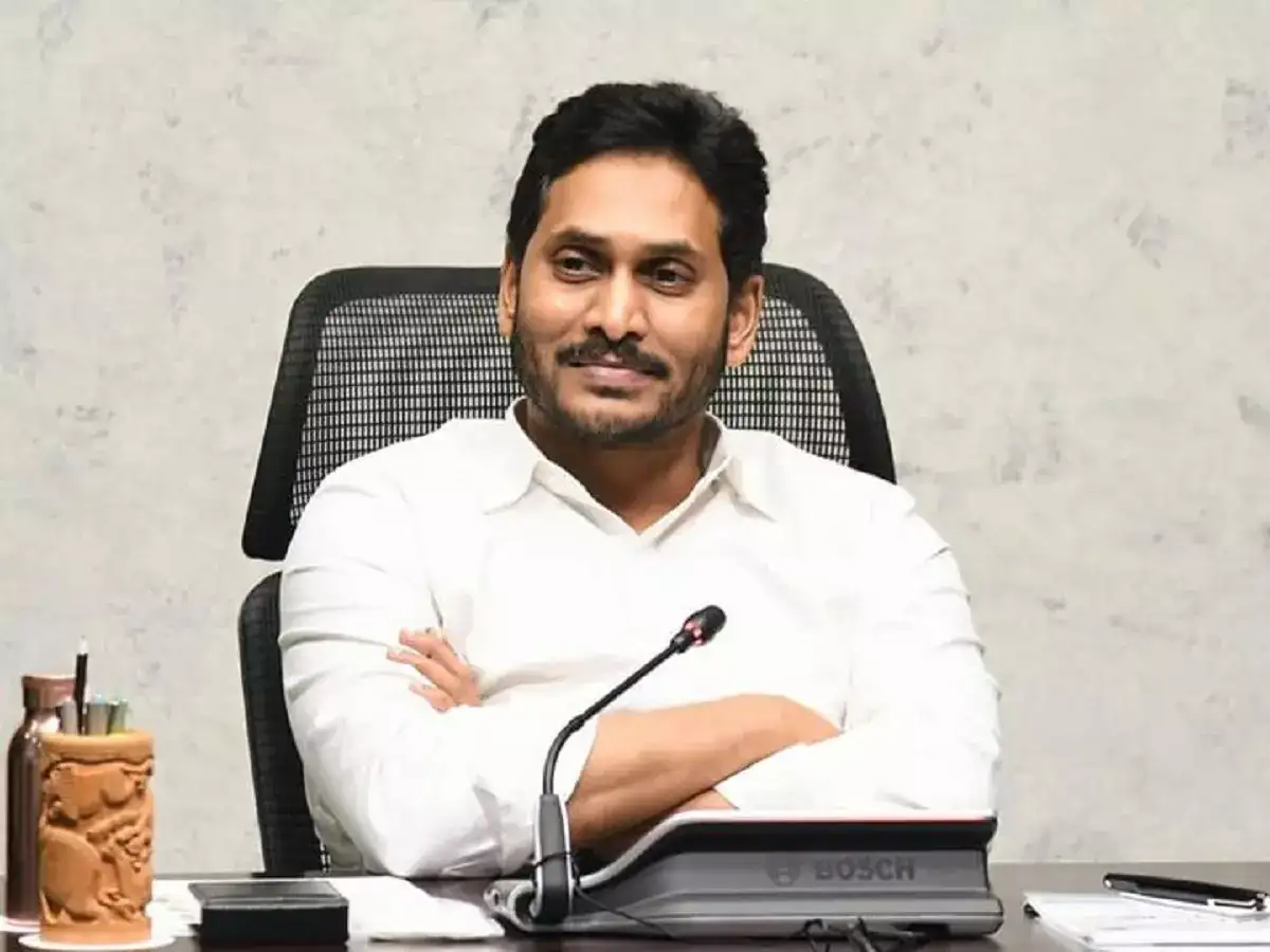 Ys Jagan,మహిళల అభ్యున్నతే ఏ సమాజం ప్రగతికైనా కొలమానం: సీఎం జగన్ - cm ys ...