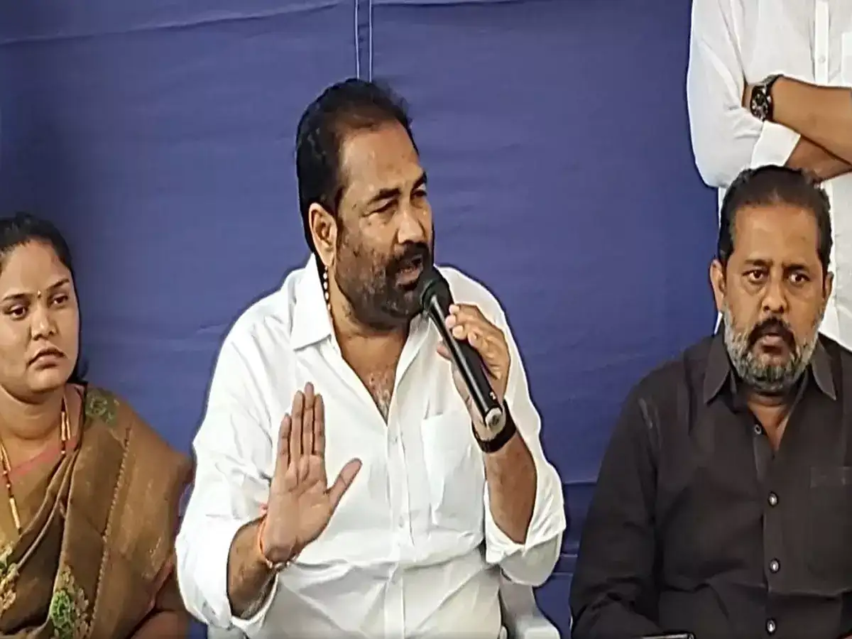 Kotamreddy Sridhar Reddy,బావా కాకాణి.. వైసీపీలో ఉండి చంద్రబాబు కాళ్లకు ...