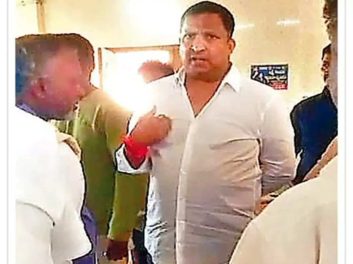 Parchur Ysrcp Mla Candidate,మీరు టీడీపీలో చేరితే నేను తప్పుకుంటా.. అనుచరులకు వైసీపీ అభ్యర్థి ...