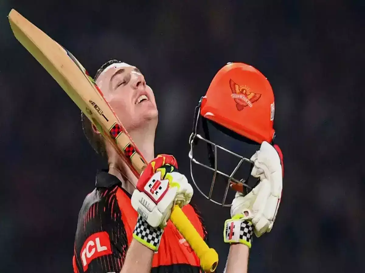 Harry Brook Trolls,SRH: 'డకౌట్స్ స్టార్, పరువు తీస్తున్నాడు.. పార్సిల్ ...