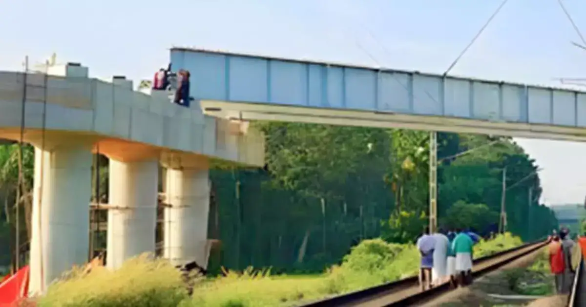 Mulanthuruthy Over Bridge Road Construction: മുളന്തുരുത്തി മേൽപാലം ...