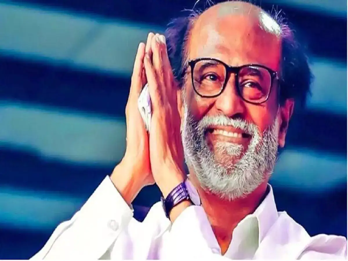Rajini,ரஜினி வீட்டில் பிரபல சாமியார்; பாத பூஜைகள் செய்து வழிபாடு! - sri ...
