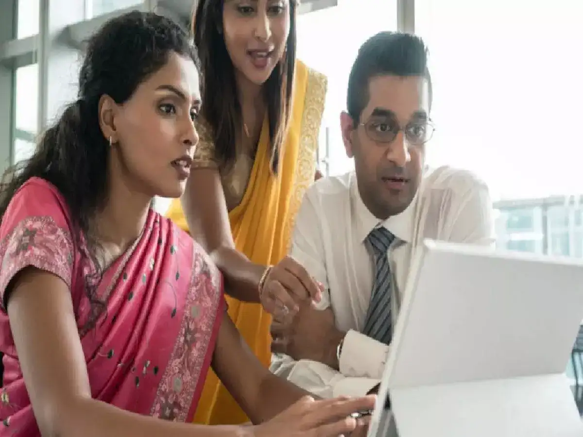 Tcs Dress Code,டிசிஎஸ் ஊழியர்களுக்கு இனி இதுதான் டிரஸ் கோட்.. பாடாய் ...